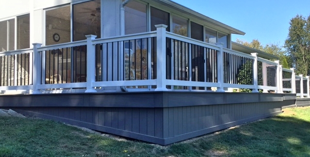 Stellar Construction, LTD. - Photo Galleries - Vinyl and Composite Decks